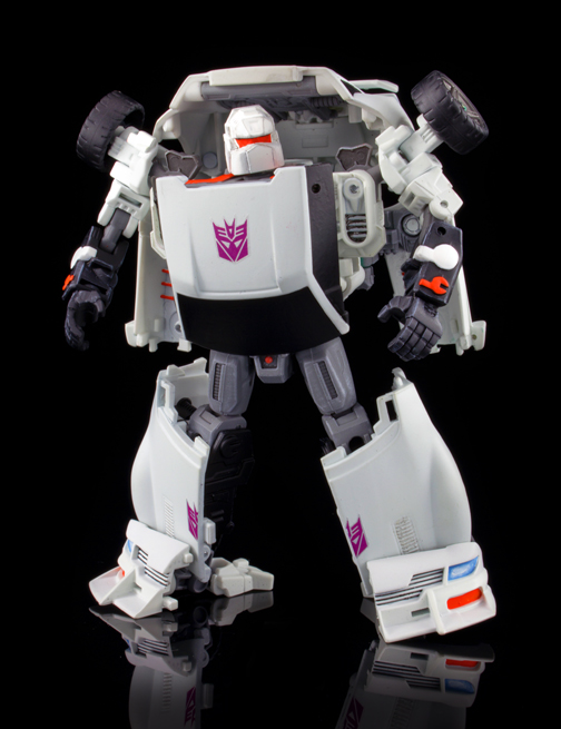 Minor/Repaint: - Generations RUNABOUT & RUNAMUCK | TFW2005 - The 2005 ...